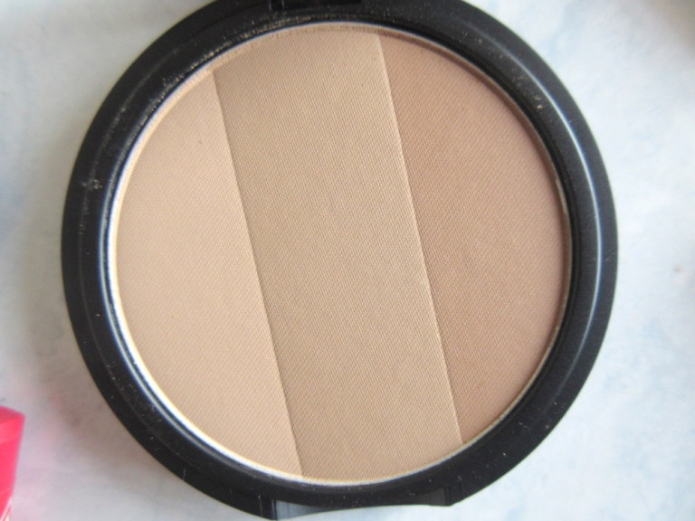 Review: Too Cool For School Art Class by Rodin Contour Powder | Midori ...